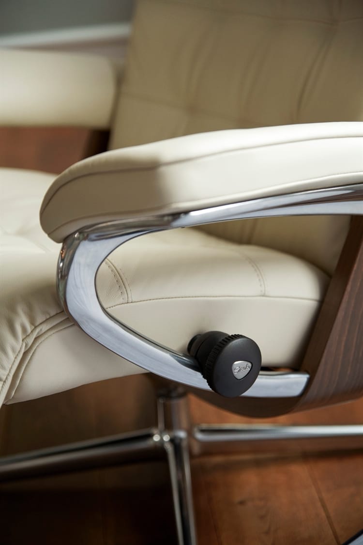 Stressless Erik - Back in Action