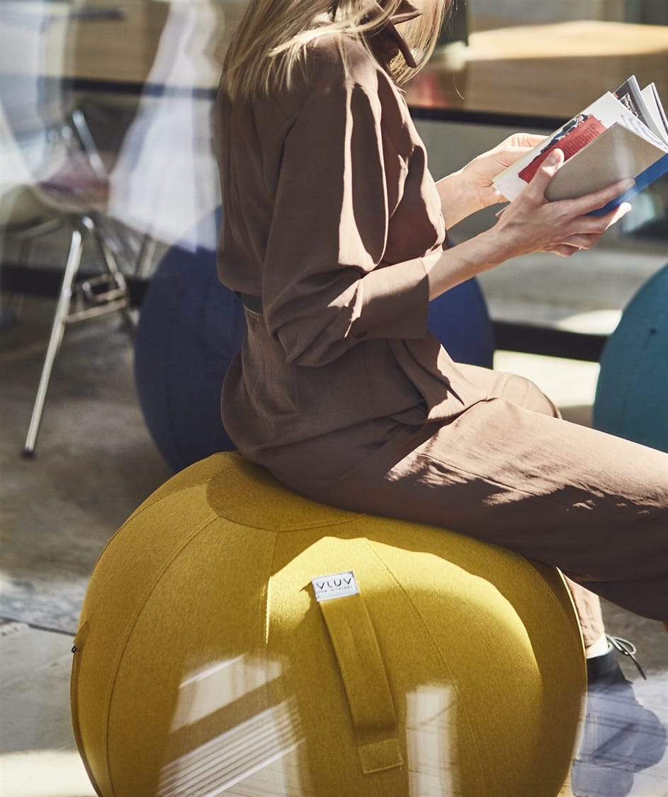 VLUV - IN STOCK! - Back in Action